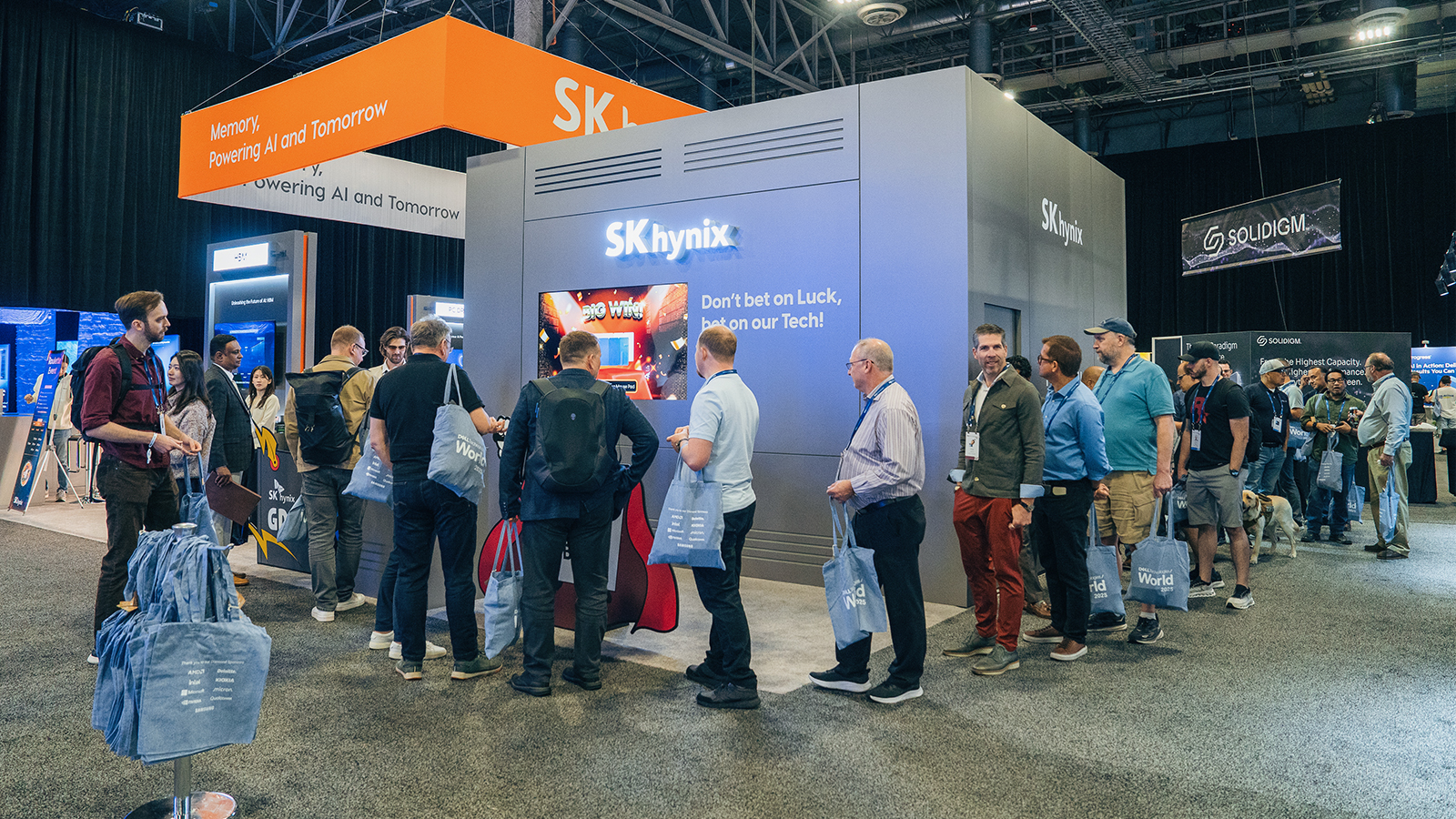 SK하이닉스, DTW 25에서 AI·서버 시장 공략할 핵심 AI 메모리 선보이다 – SK hynix Newsroom